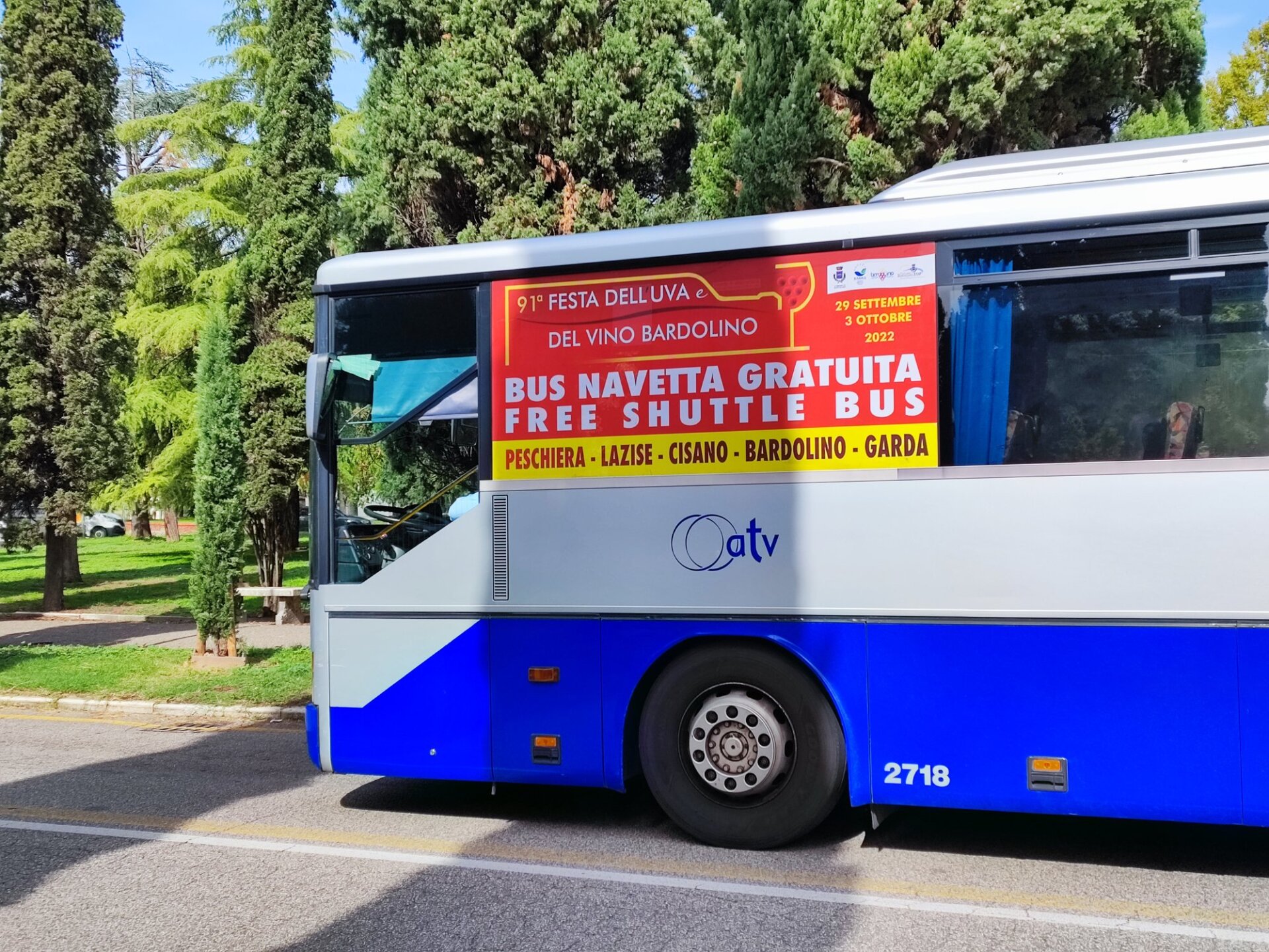 Festa dell'uva 2023 a Bardolino, bus navetta gratis fino al 2 ottobre ...