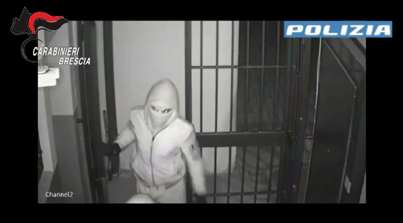 Trovata la banda delle rapine in gioielleria a Brescia, i due casi ...
